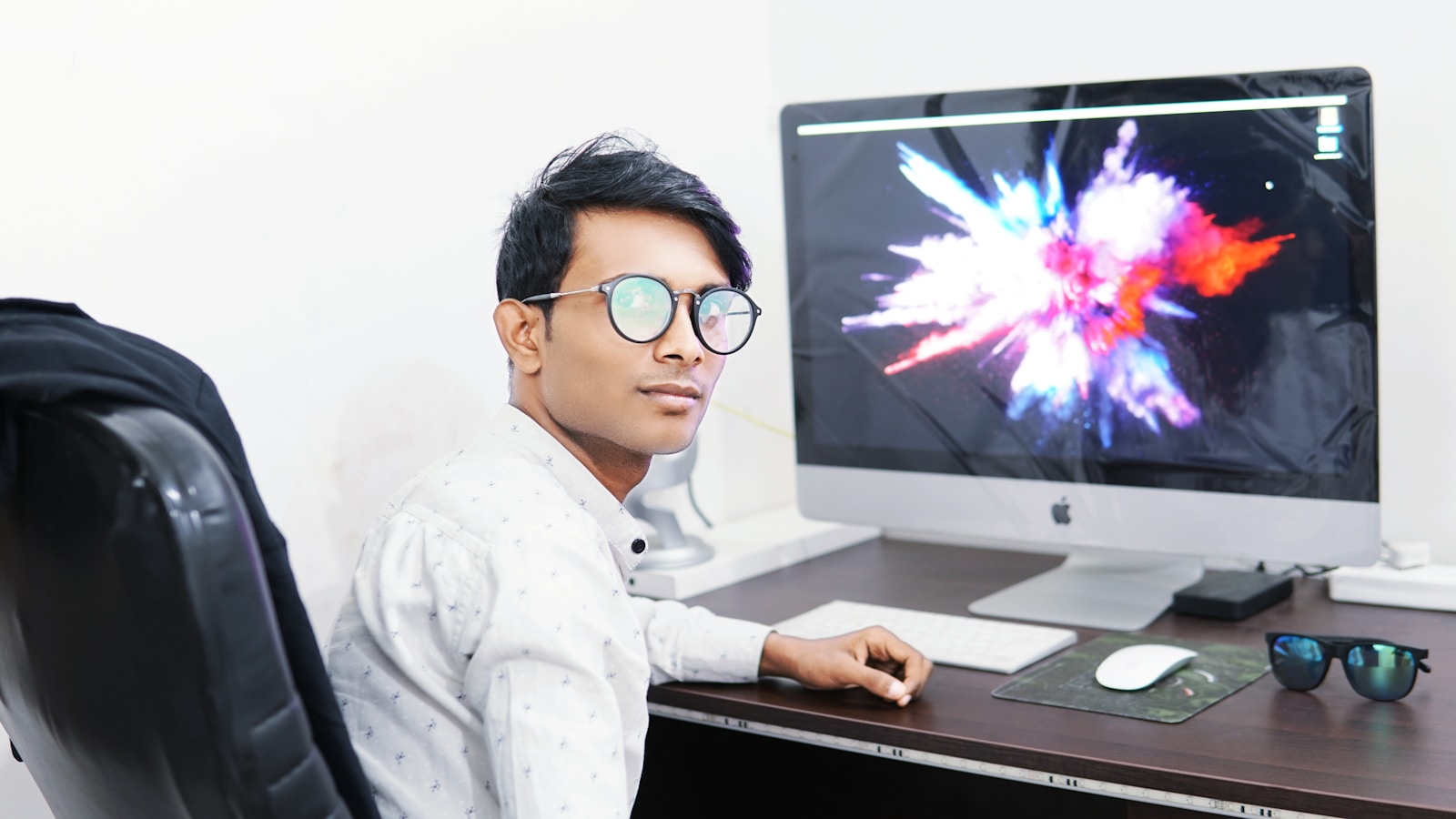 Best Client Management Software for Freelancers (2026)